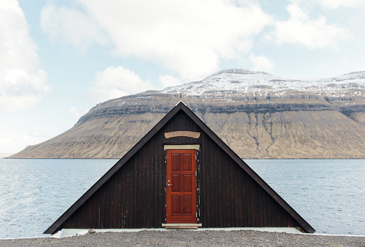 Off-The-Grid Living In The High Arizona Desert - IGNANT