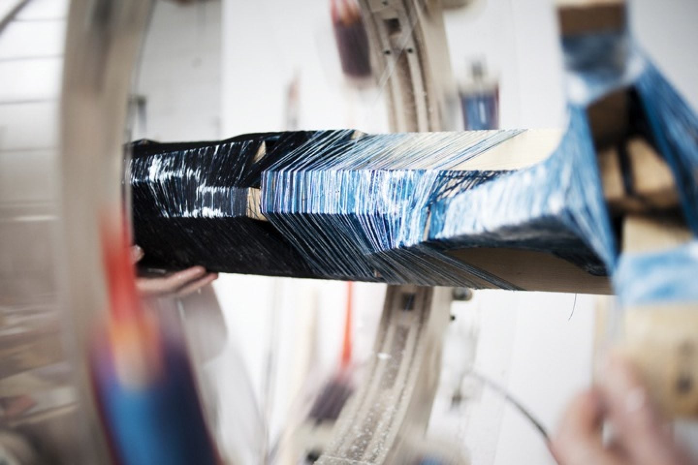 Thread Wrapping Machine - IGNANT