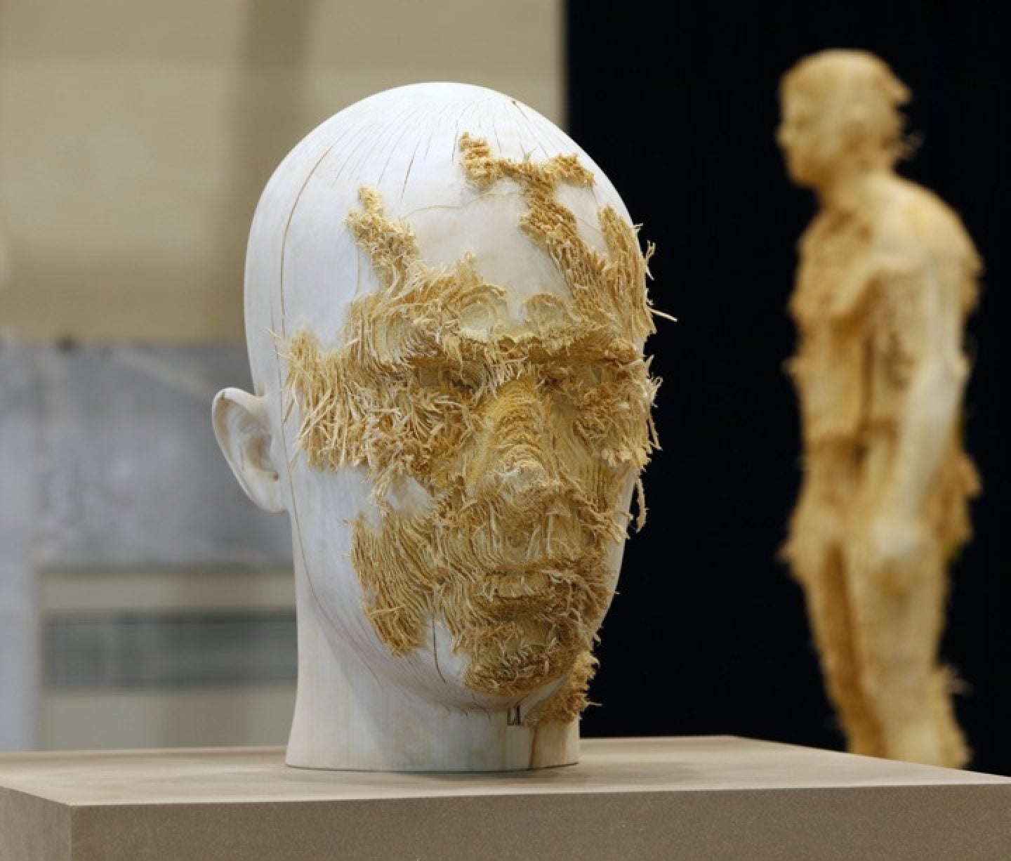 Aron Demetz - IGNANT