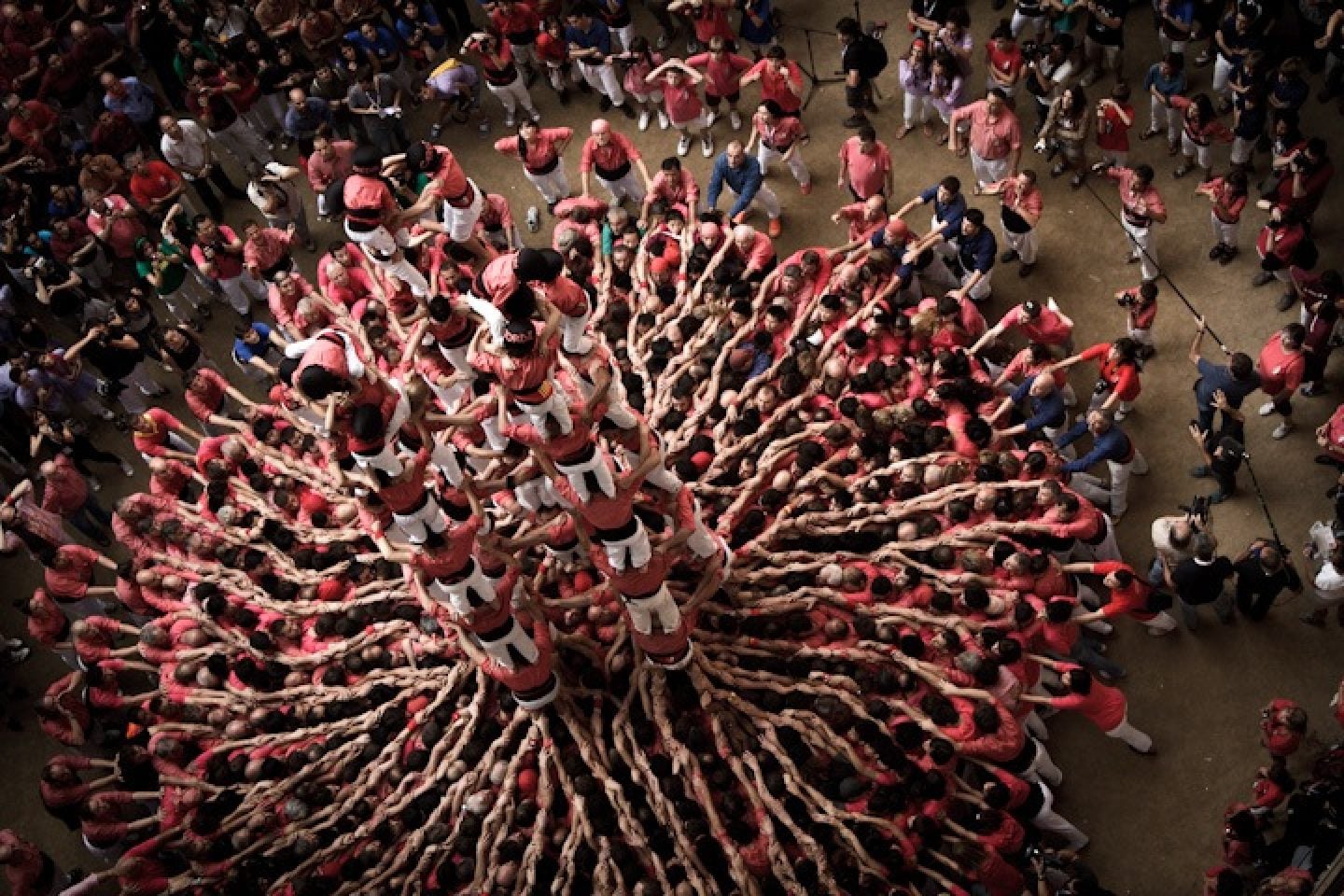 The Human Towers - IGNANT
