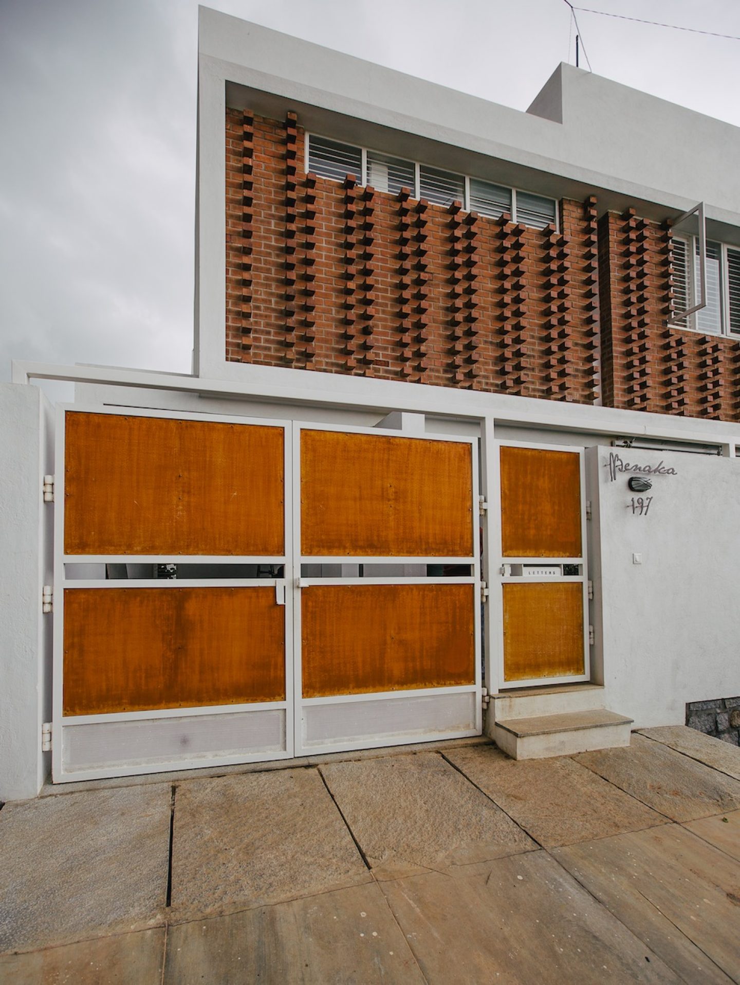 Lateral House by Gaurav Roy Choudhury - IGNANT