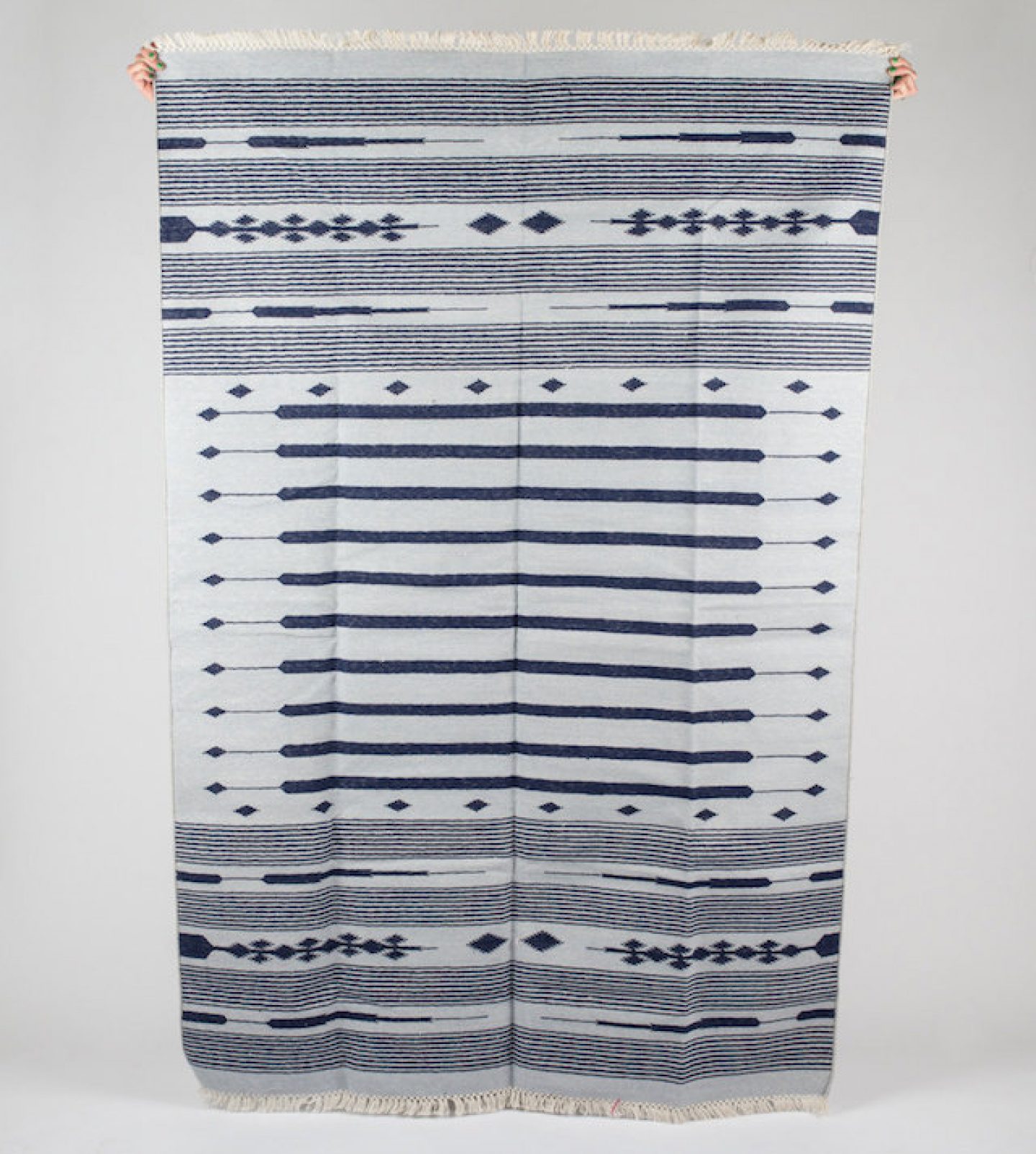 Top 10 Blue & White Summer Items - IGNANT