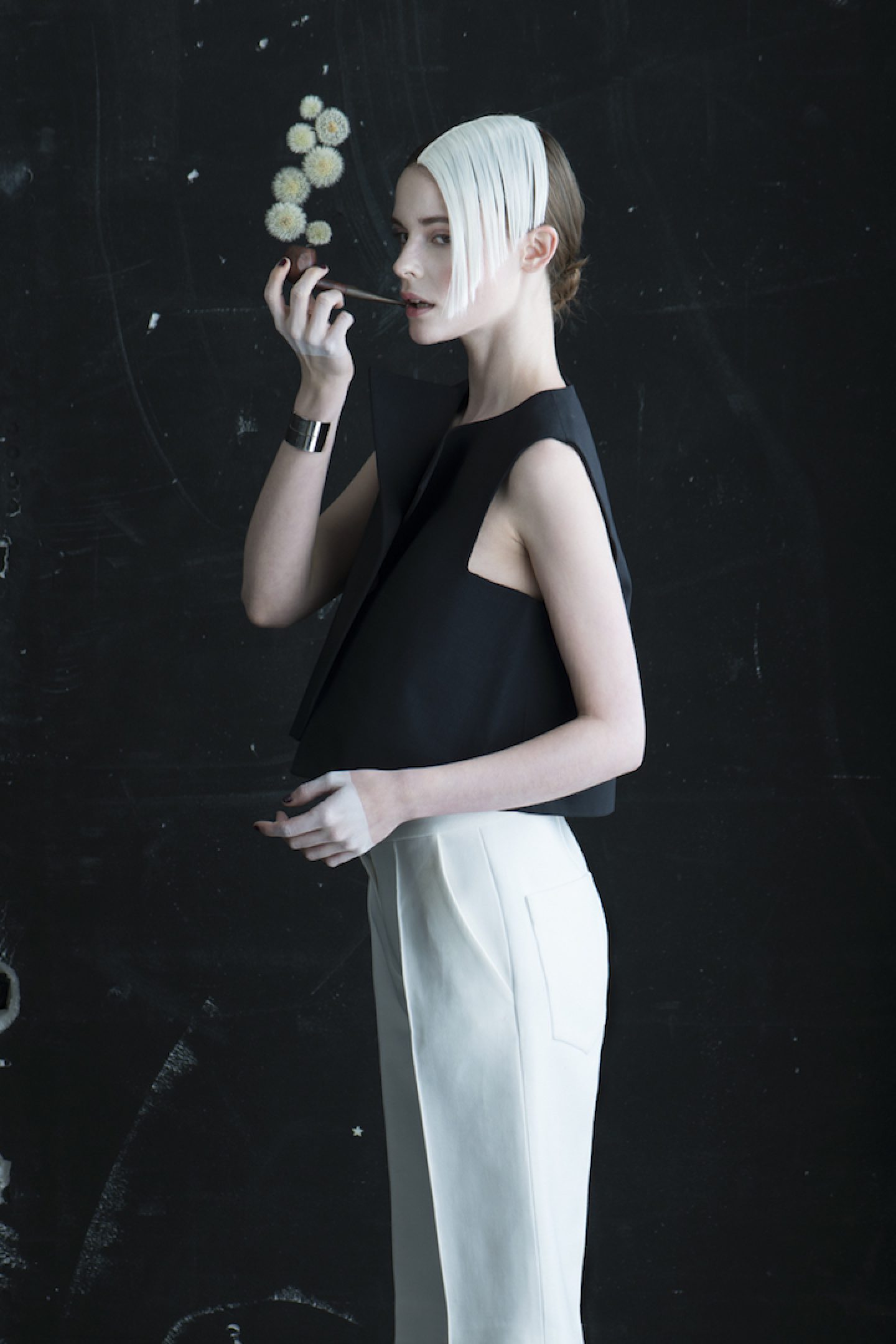 Dandelion by Isabelle Chapuis and Duy Anh Nhan Duc - IGNANT