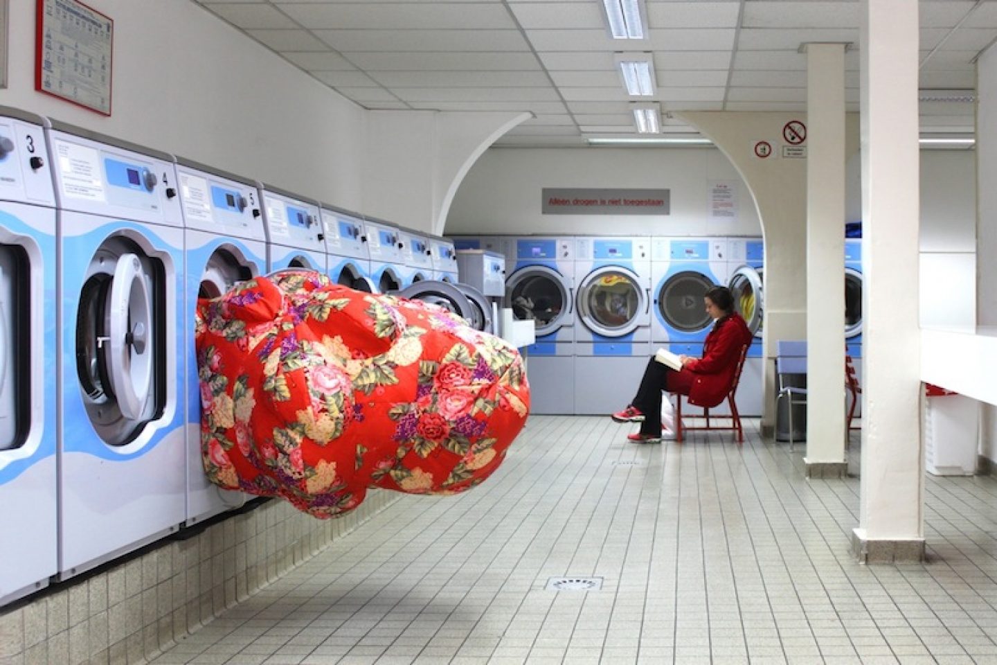 Lavomatic By Emilie Faïf - IGNANT