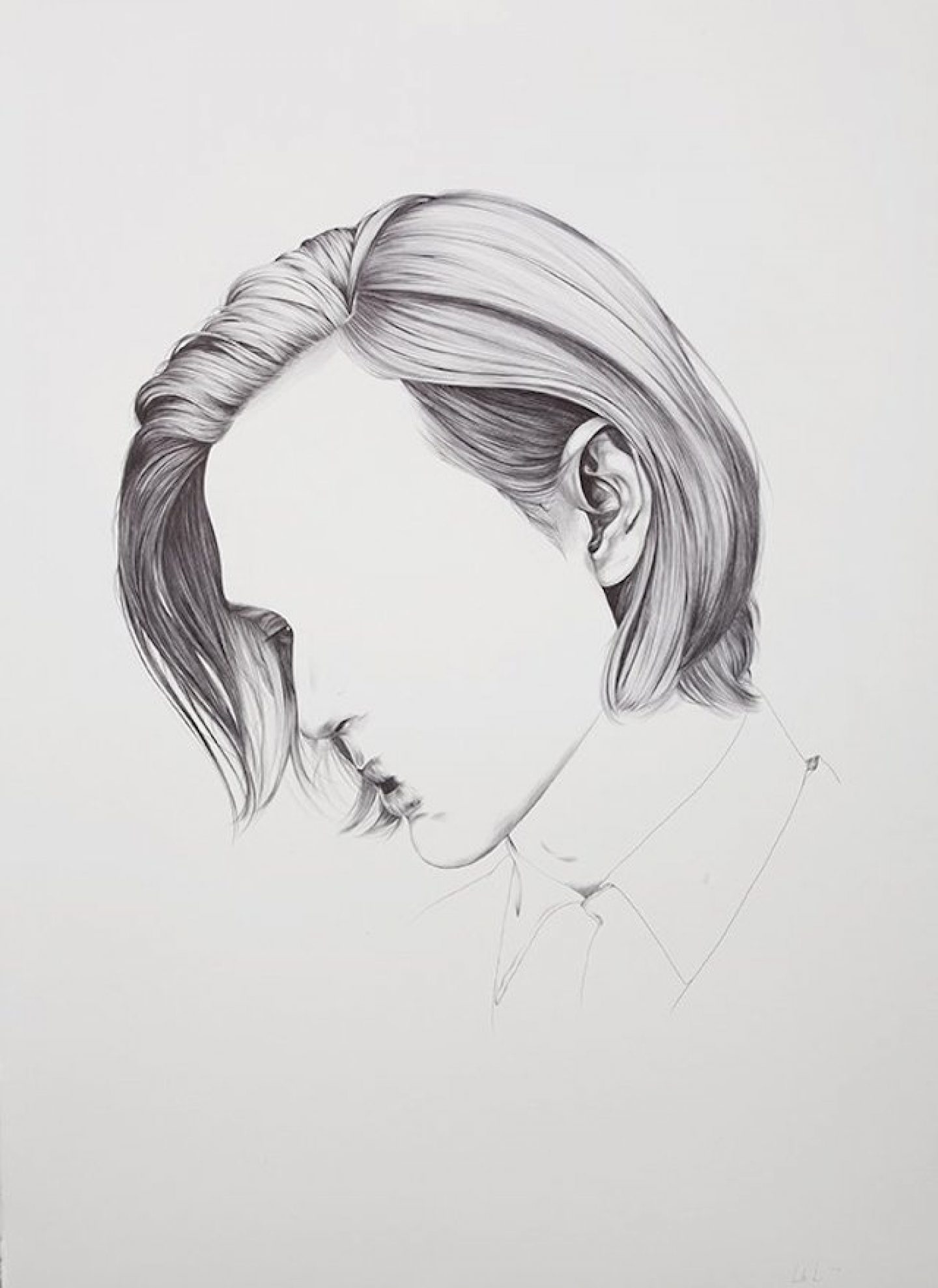 Henrietta Harris Shows Her First Solo Show 'The Hum' - IGNANT