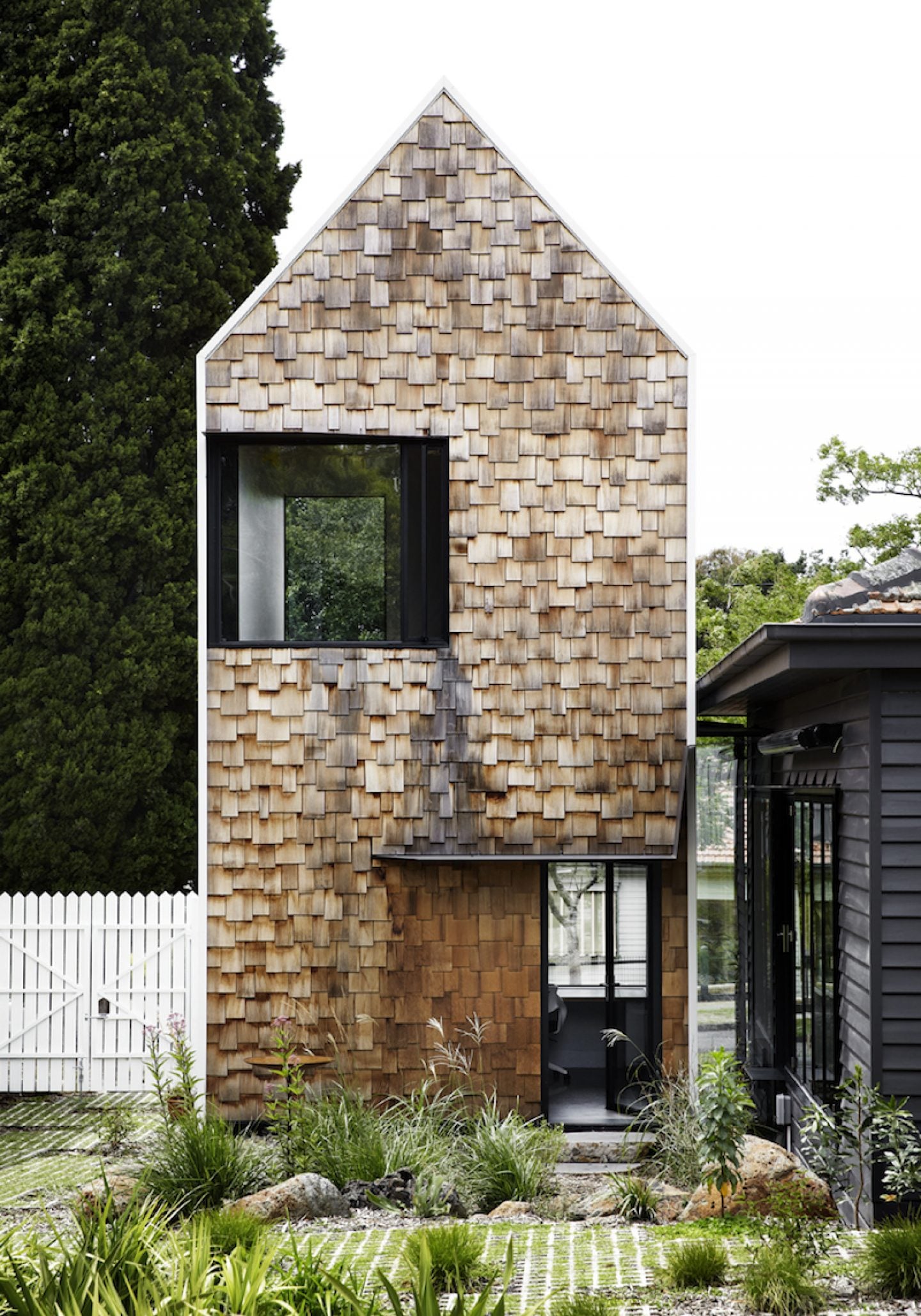 Andrew Maynard's Tower House Is Made Up Of Seven Small Blocks - IGNANT
