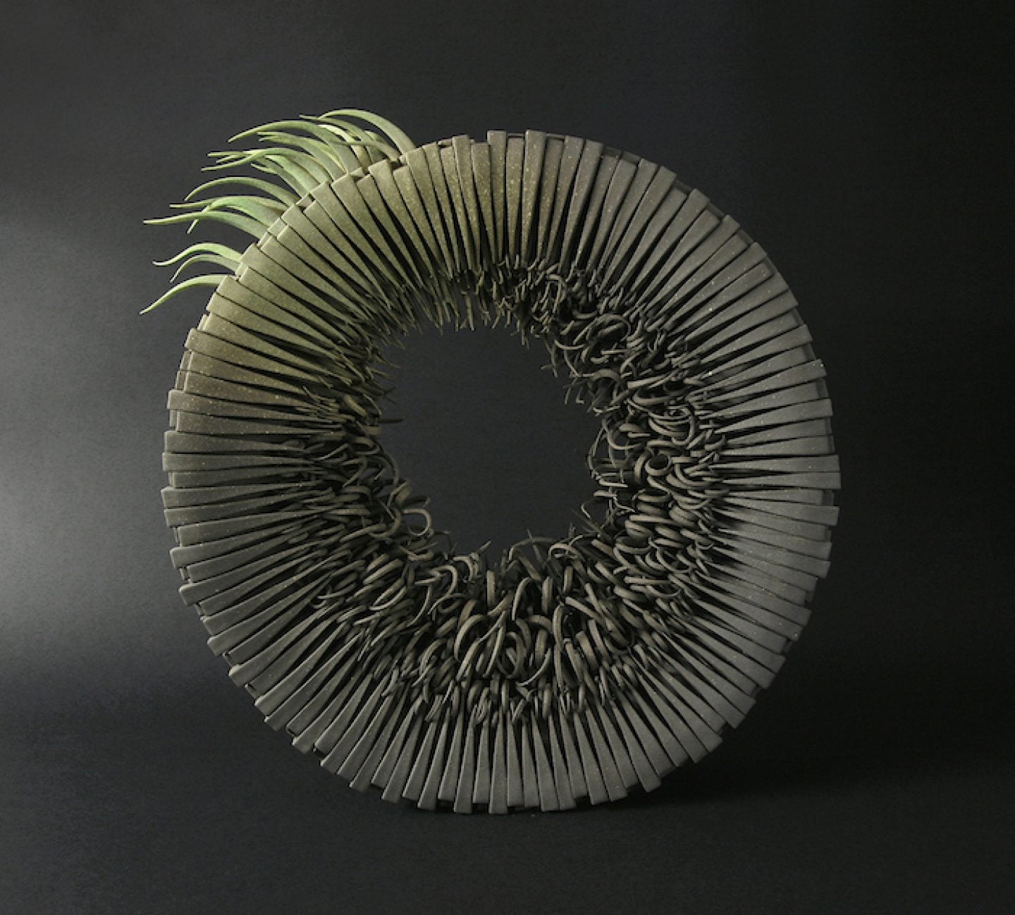 Alberto Bustos Creates Delicate Grass Sculptures Made of Ceramic - IGNANT
