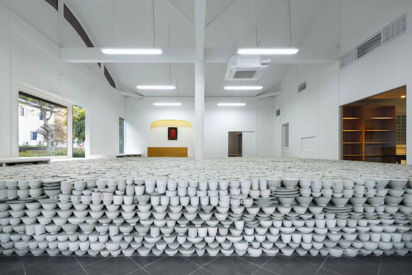 Yusuke Seki Designs A Shop With 25,000 Pieces Of Tableware - IGNANT