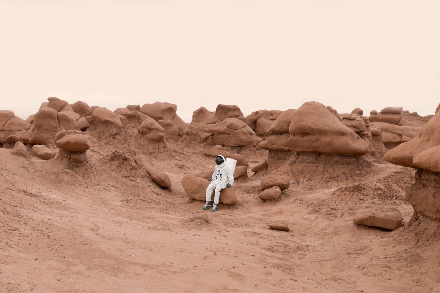 Greetings From Mars, A Surreal Visual Project Poking Fun At Tourist ...