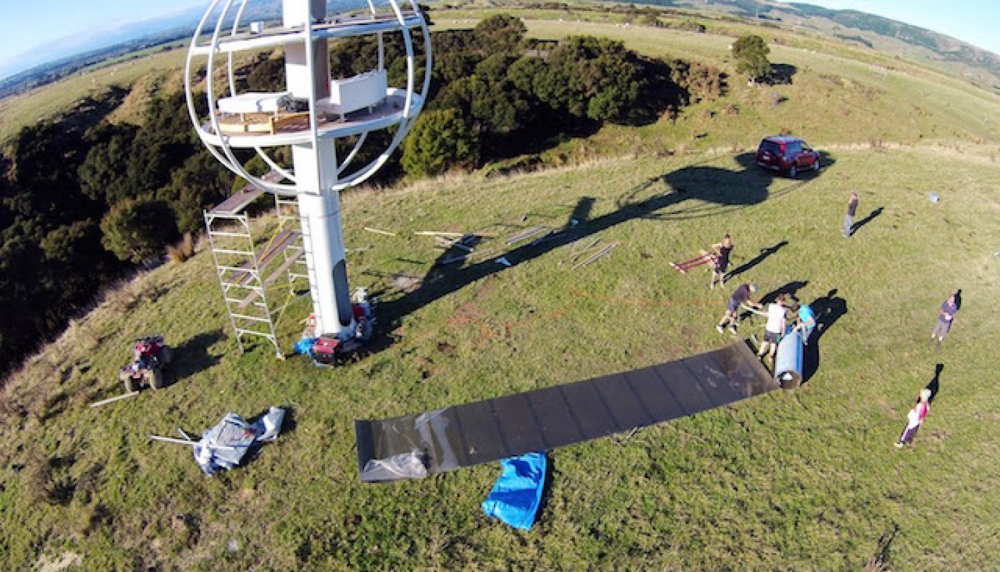 The Skysphere, A Futuristic Tree House That Is Controlled Via ...