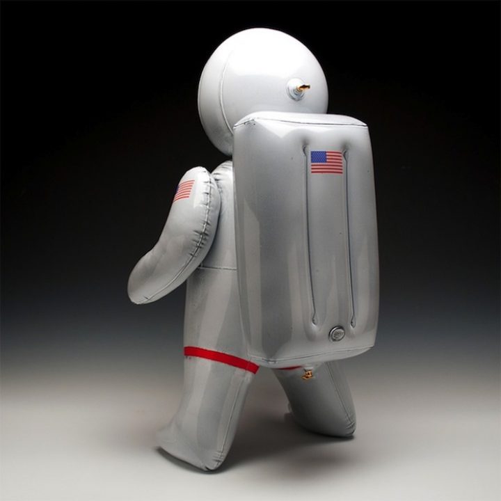 Brett Kern Creates Ceramic Sculptures That Look Like Inflatable Toys ...