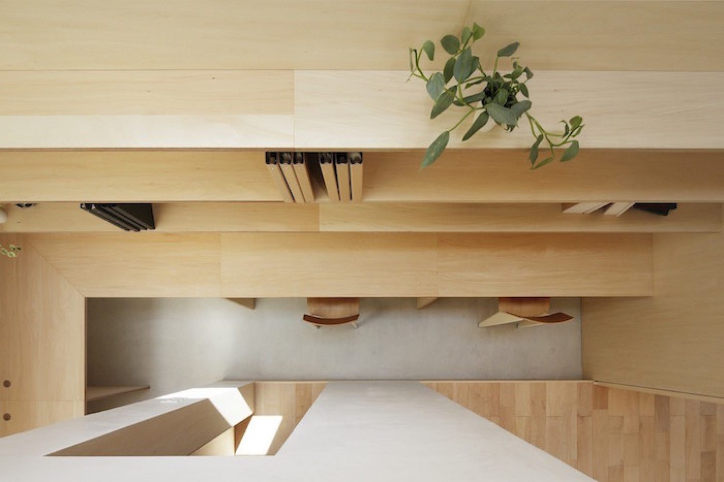 A Minimal Wooden House Filled With Natural Sunlight By mA-Style ...