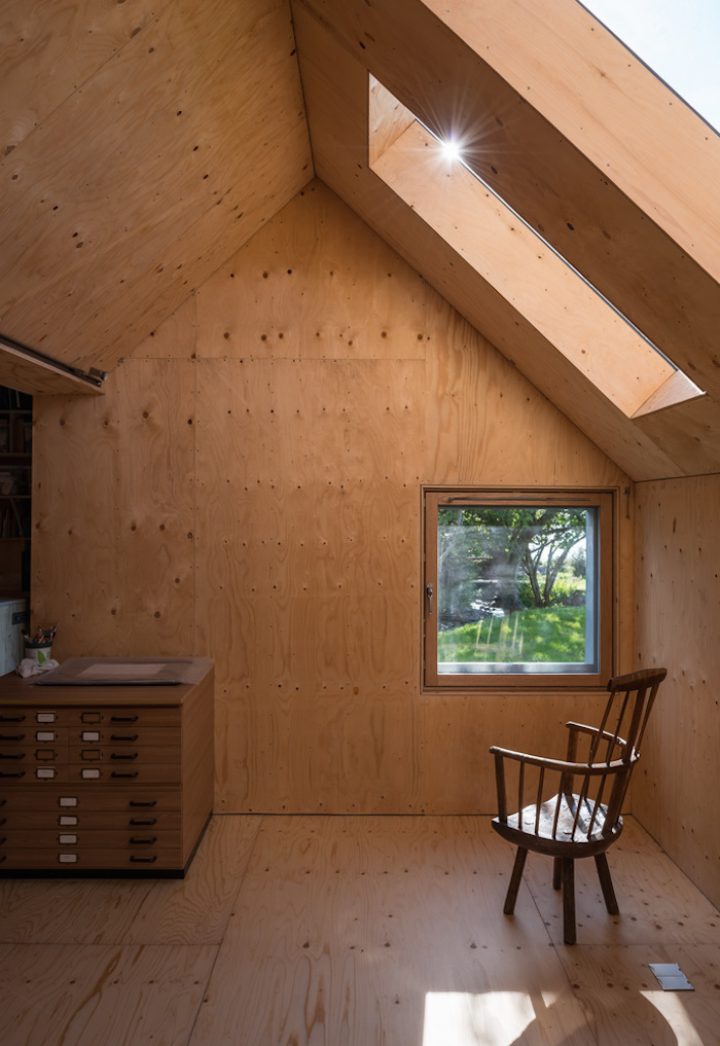 A Spiky Artist Studio At The Scottish Seaside By Studio Weave - IGNANT
