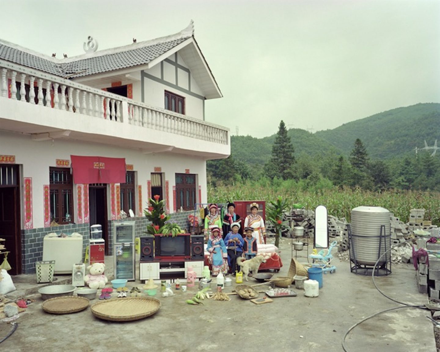 Huang Qingjun Captures Chinese Families With Everything They Own - IGNANT