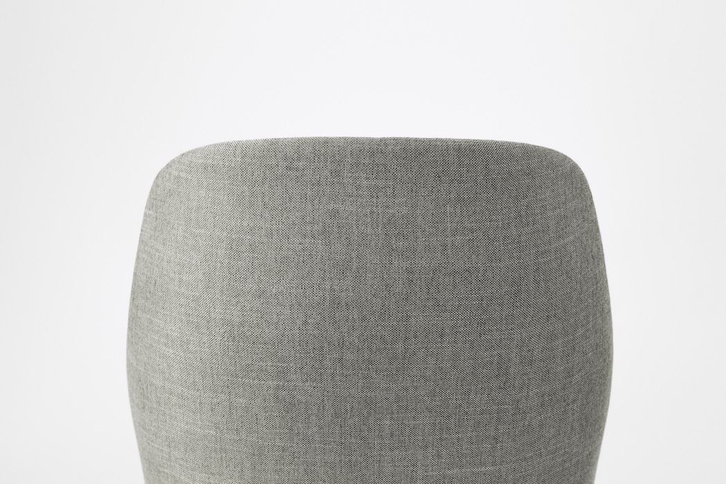 The Fri Chair By Fritz Hansen - IGNANT