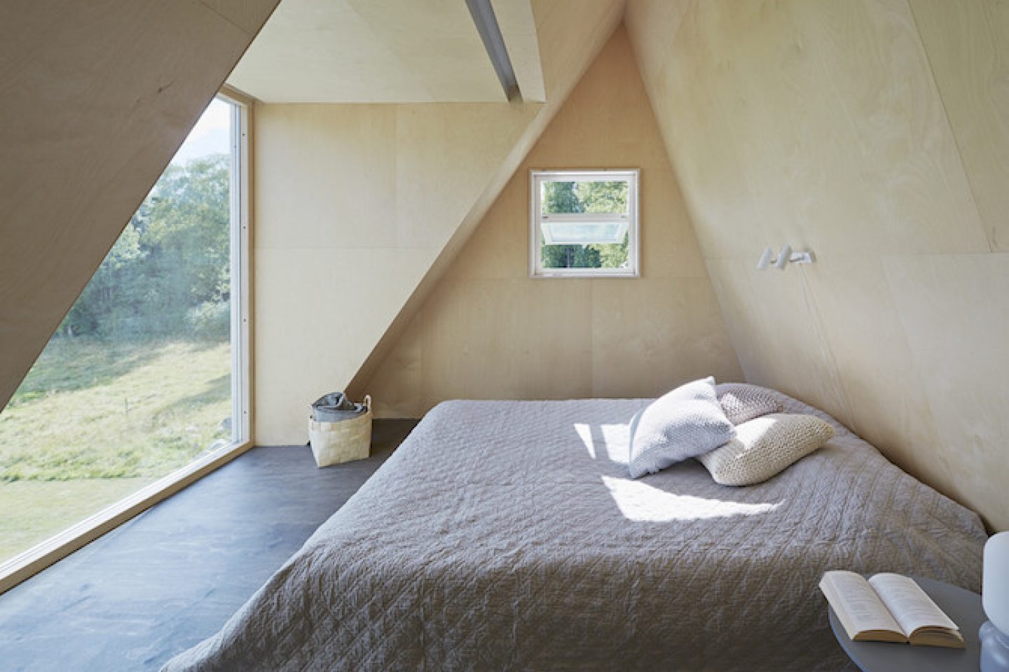 A Triangular Summer House By Architect Leo Qvarsebo - IGNANT