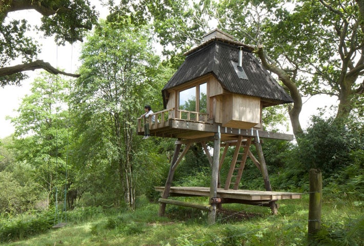 A Tiny Stilted Hut In The Woods By Nozomi Nakabayashi - IGNANT