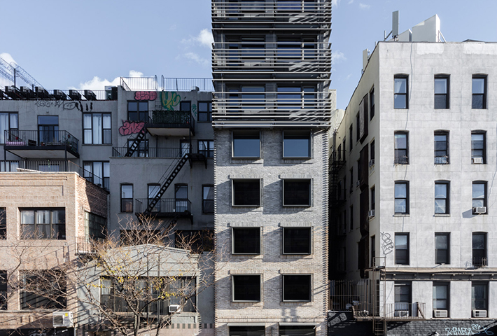 A Narrow House In New York City By Grzywinski + Pons - IGNANT