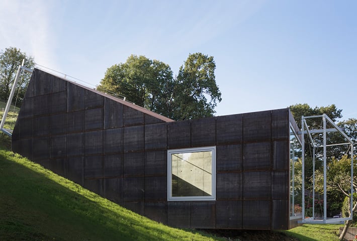 An Artist's Studio Inspired By Camera Design - IGNANT