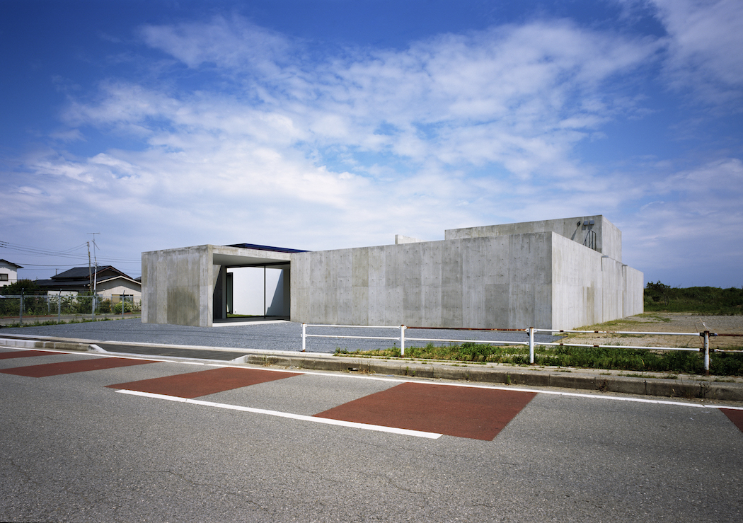 A Photographer's Weekend House By General Design - IGNANT