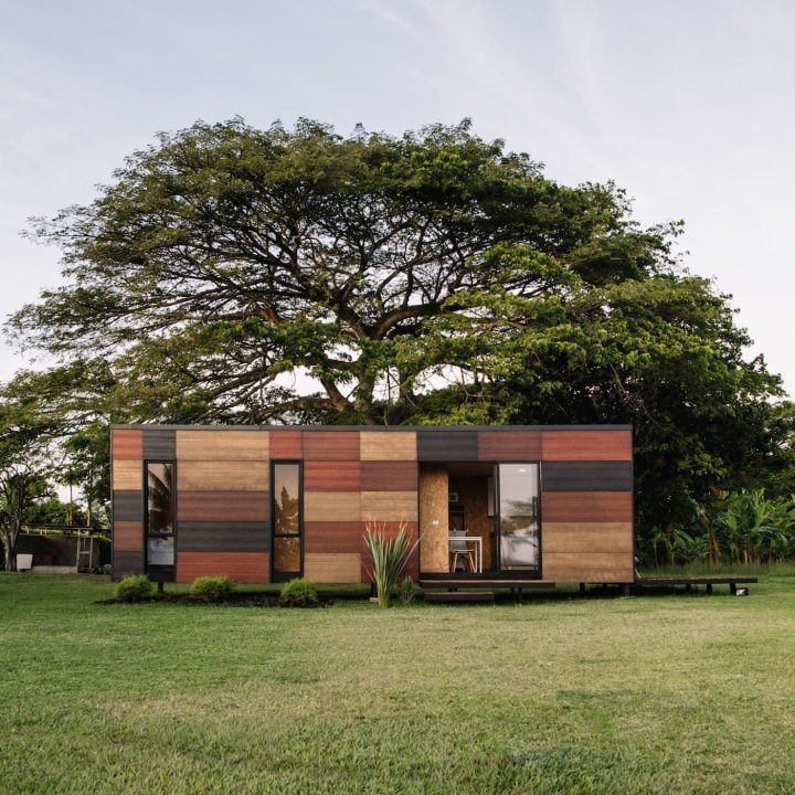 A Textured Modular House By Colectivo Creativo - IGNANT