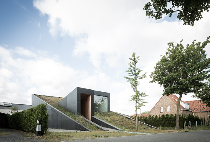 A Semi-Subterranean Family Home In Belgium - IGNANT