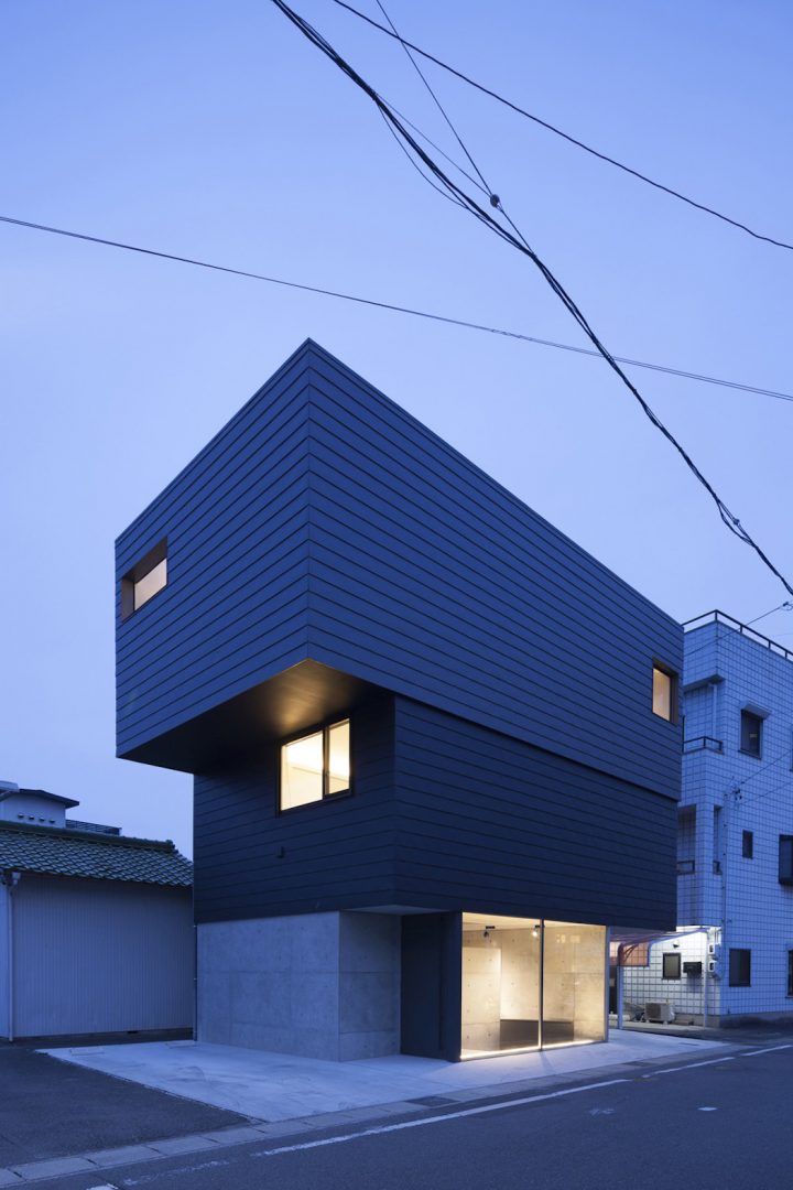 A House With Space For Contemporary Art - IGNANT
