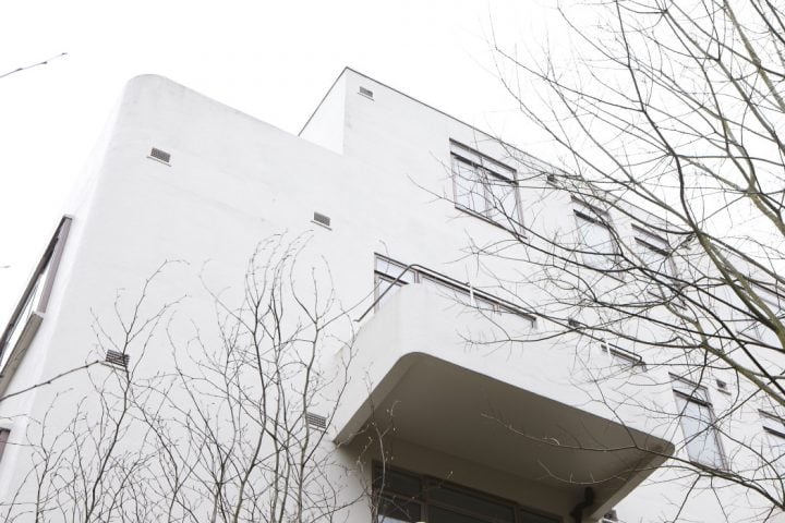 The Secret History Of London's Isokon Building - IGNANT
