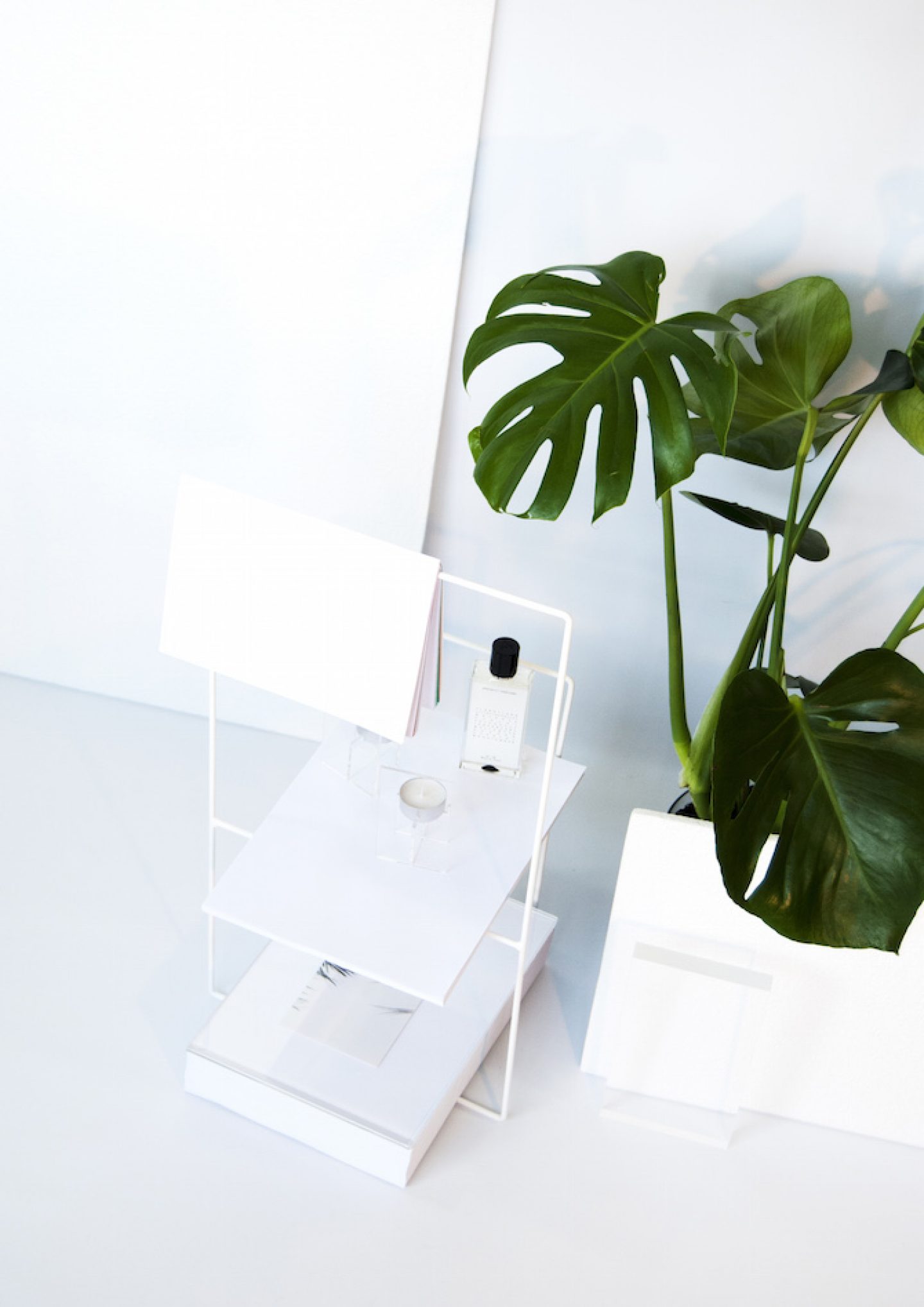 Minimal Magazine Racks Inspired By The Line - IGNANT
