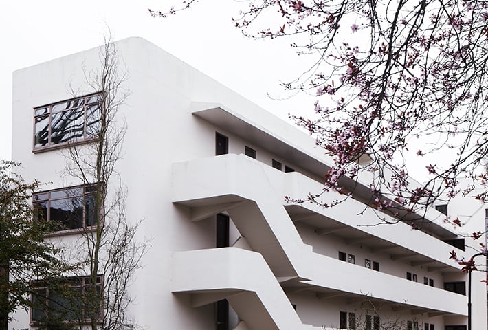 The Secret History Of London's Isokon Building - IGNANT
