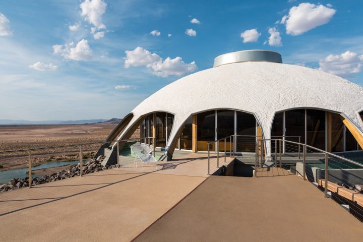 A Dome Shaped House In The Middle Of The Desert - IGNANT