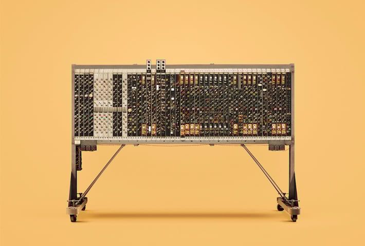 The Guide To Computing - IGNANT