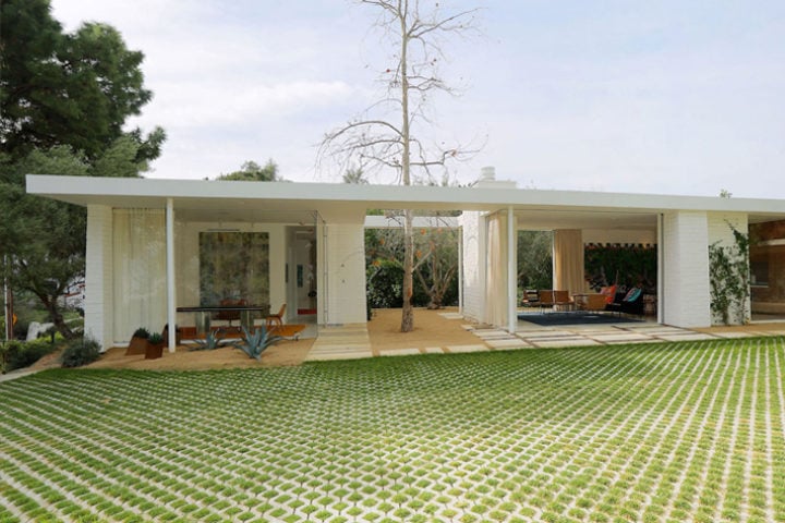 The Cylinder House By Town And Concrete - IGNANT