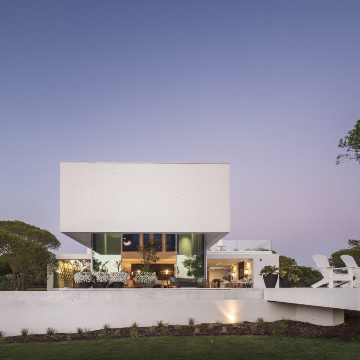 The QL House By Visioarq - IGNANT