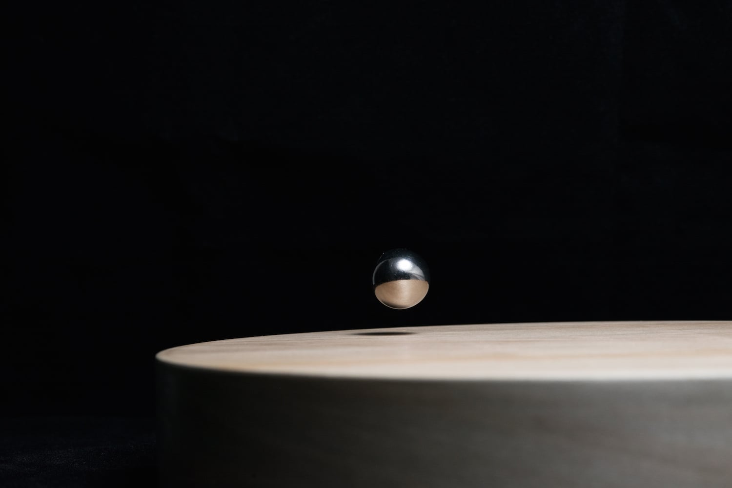 A Levitating Time Piece By FLYTE - IGNANT