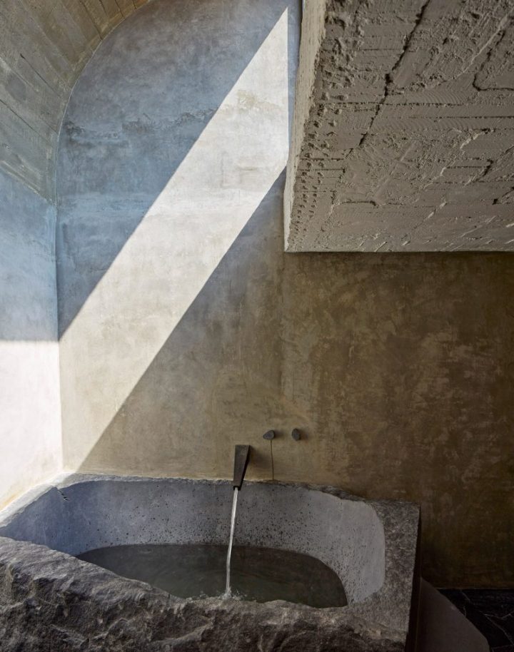 The Reyes House By Sculptor Pedro Reyes - IGNANT