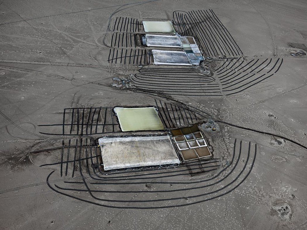 Hunting Industrial Scenes By Edward Burtynsky - IGNANT