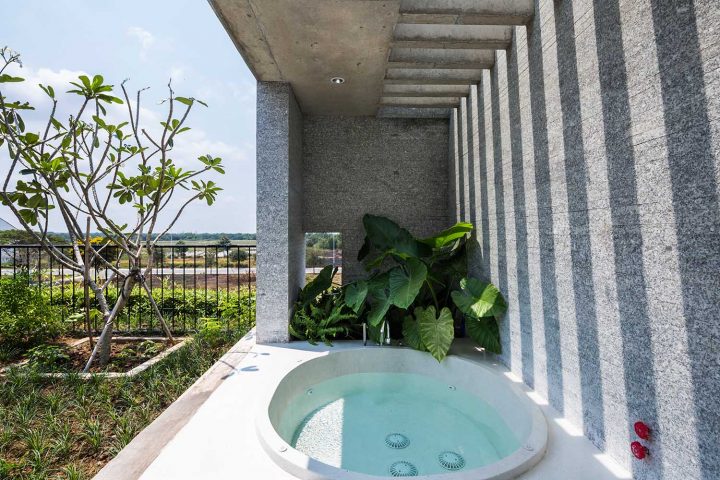 The Binh House In Vietnam By VTN Architects - IGNANT