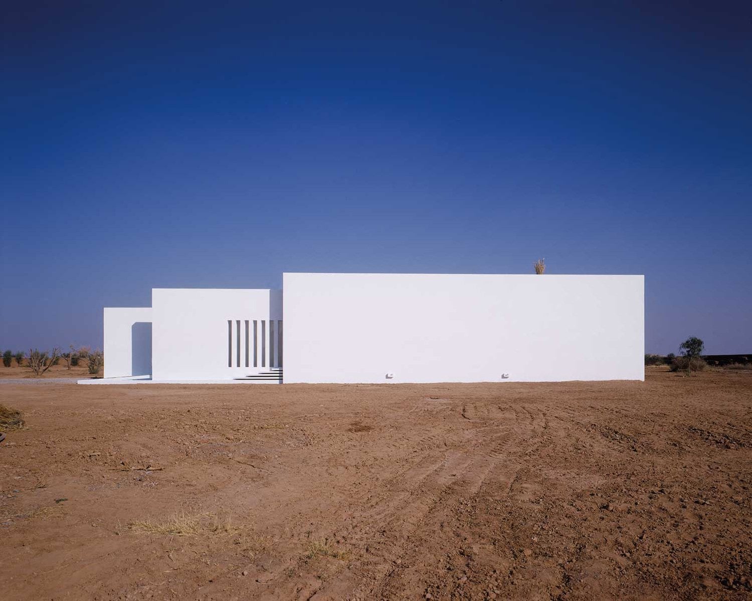 Minimalist Fobe House By Guilhem Eustache - IGNANT