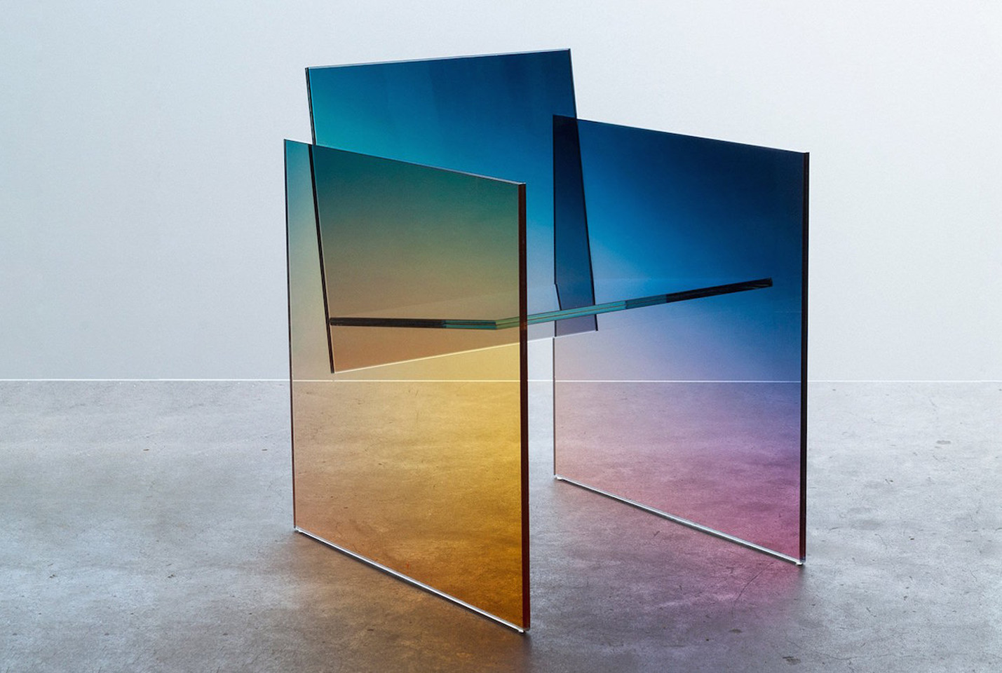 Germans Ermics' Ombré chairs - IGNANT