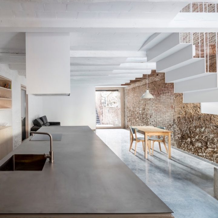 Rehabilitation Of A House By DATAAE - IGNANT