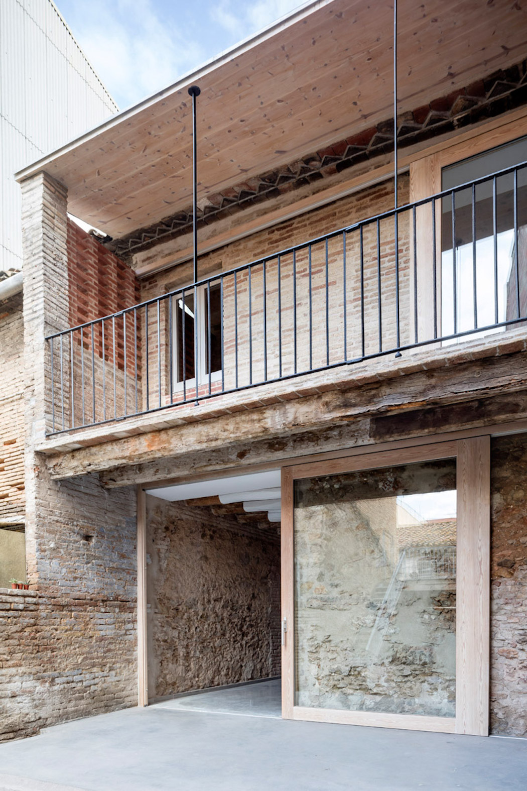 Rehabilitation Of A House By DATAAE - IGNANT