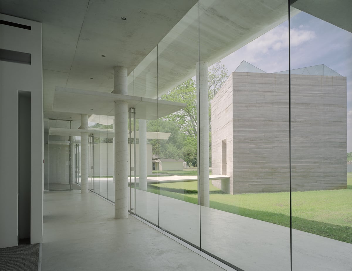 The Holy Rosary Chapel Explores Form, Function And Light - IGNANT