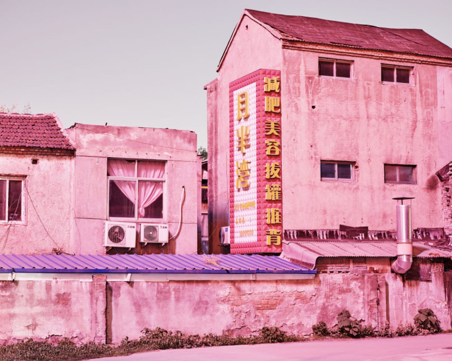 Thomas Prior’s Realistic Photography - IGNANT