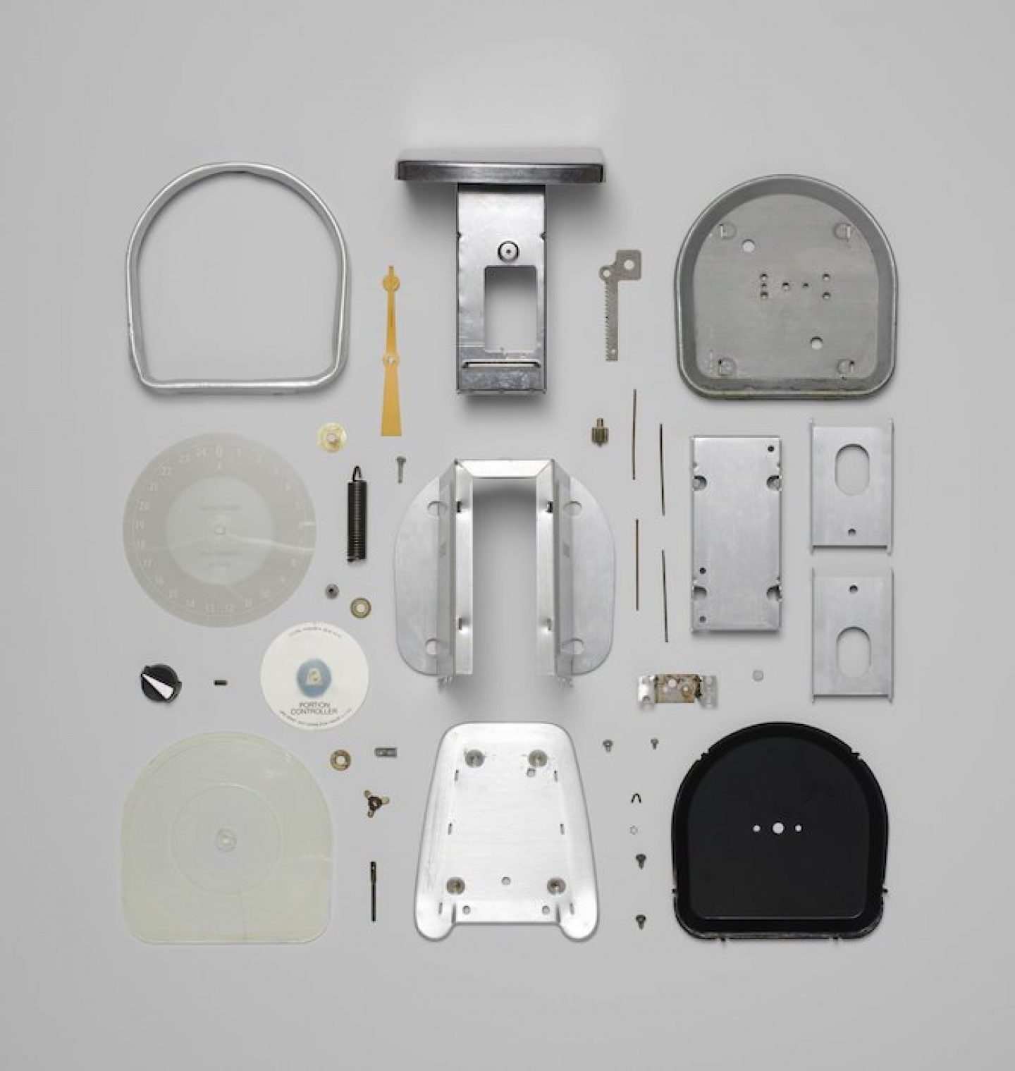 Todd McLellan’s Photographs Take Objects Apart - IGNANT