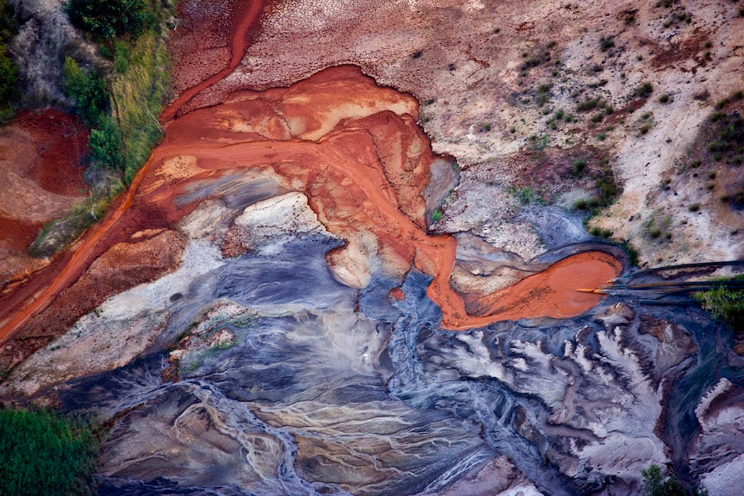J. Henry Fair Photographs Toxic Waste - IGNANT