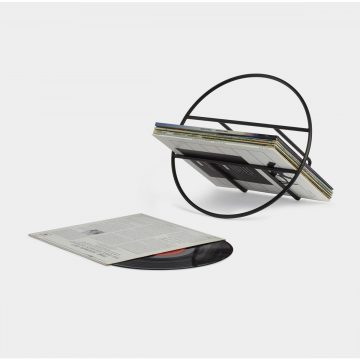 Hoop Magazine Rack By Umbra Shift - IGNANT