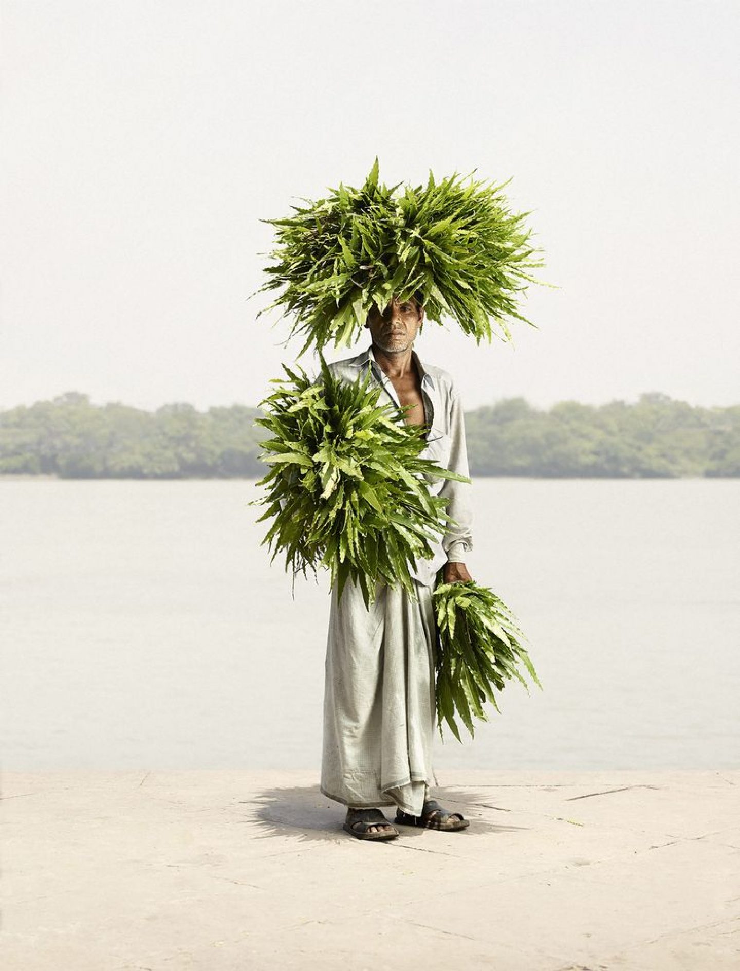 Ken Hermann’s Portraits Of The Indian Flower Men - IGNANT