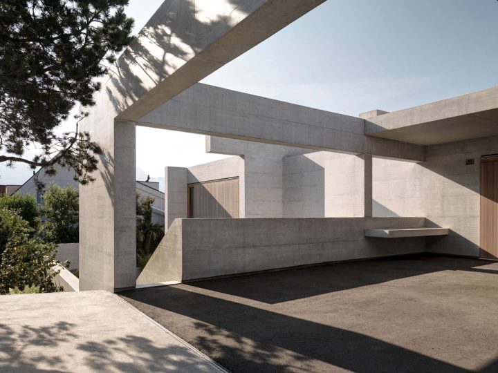 Buchner Bründler Architects Present A Home Overlooking Lake Lucerne ...