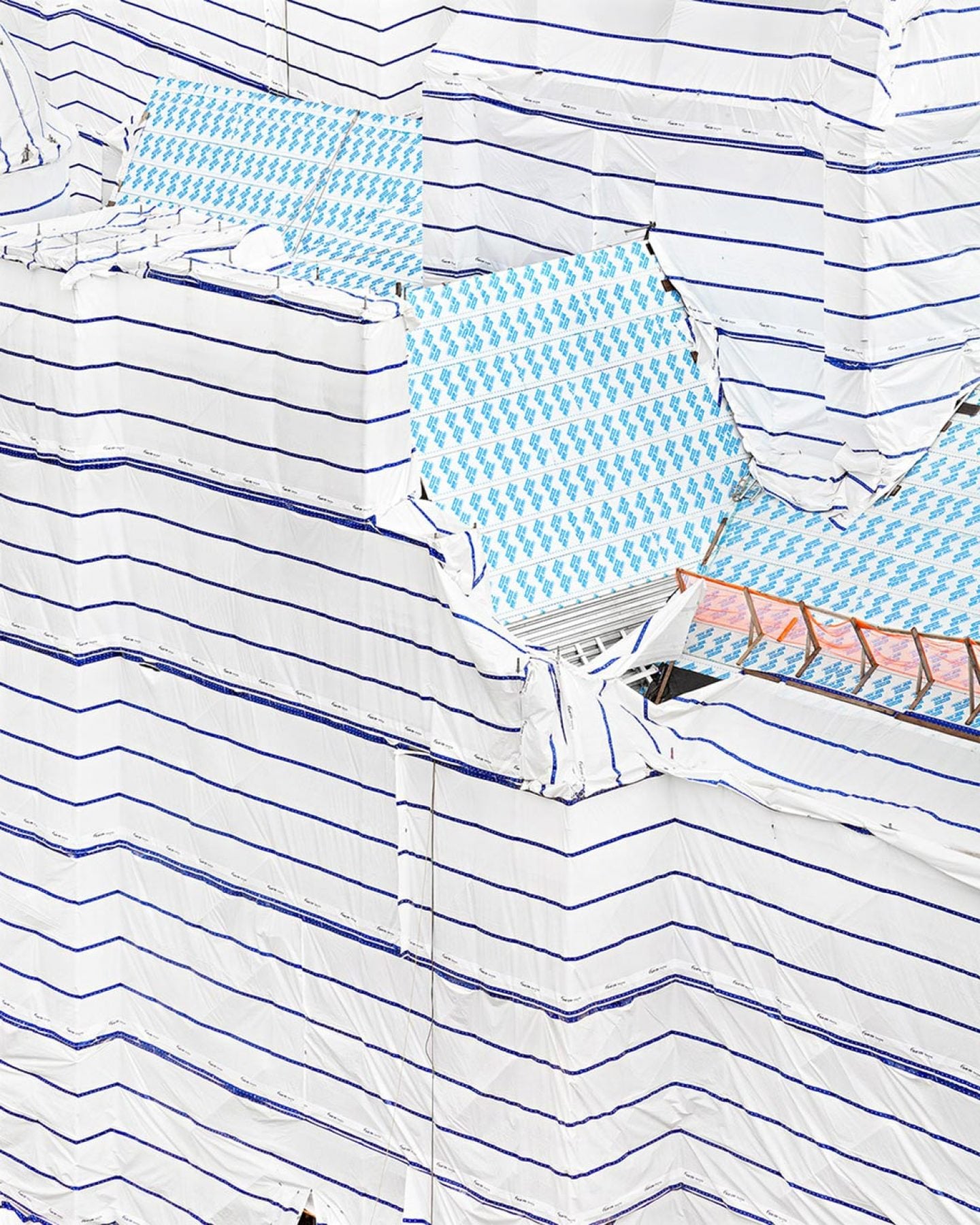 The Anonymous Urban Environment Captured By Daniel Everett - IGNANT